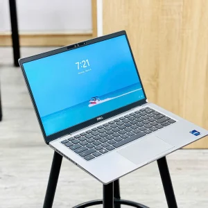 Laptop H2Tech - Laptop H2Tech